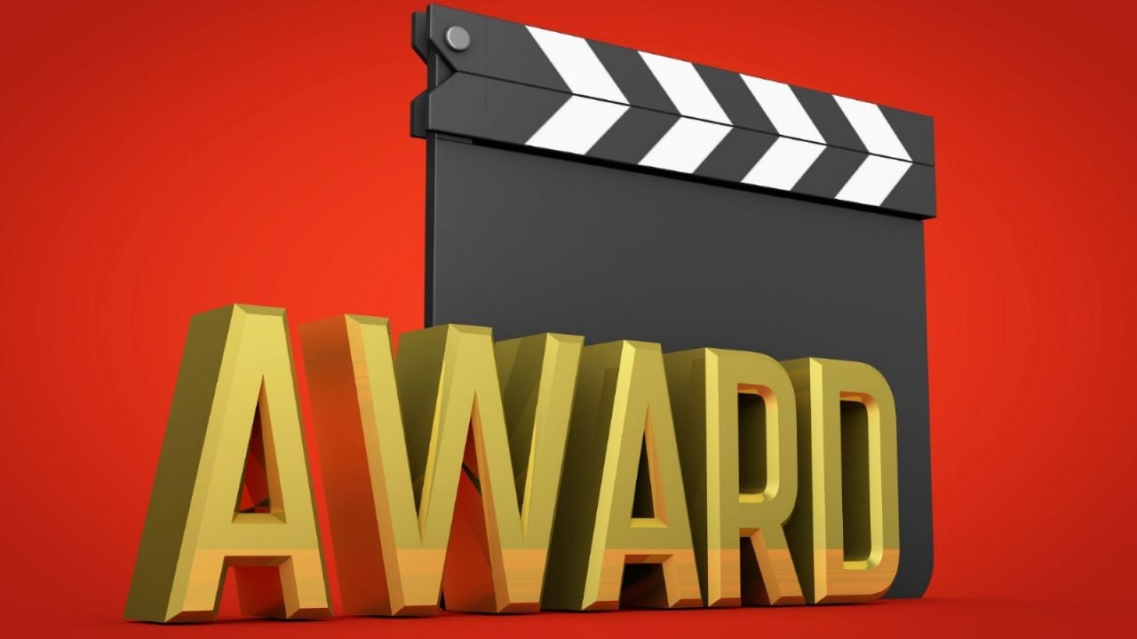Gael García está nominado con la cinta “Another End”, en los premios ...